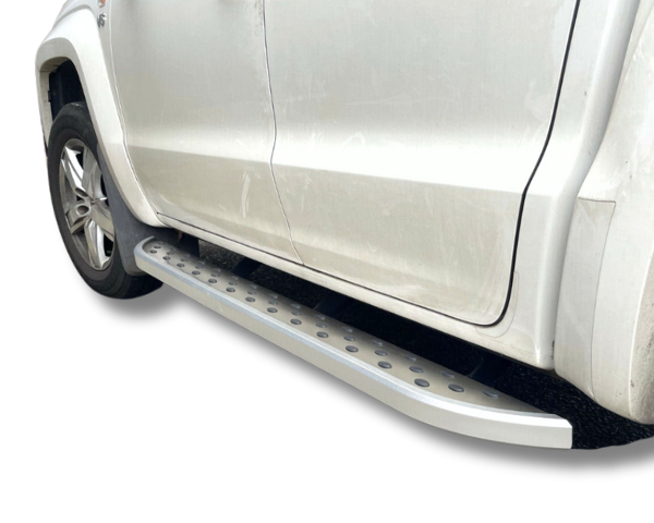 Aluminium Side Steps for Volkswagen Amarok Dual Cab - Silver (2010 - 2 ...
