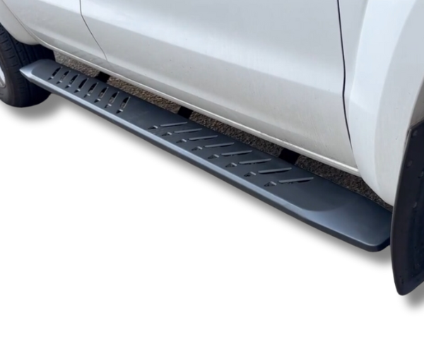 Steel Side Steps for Isuzu D-MAX Dual Cab - Matt Black (09/2020 - 2024 ...